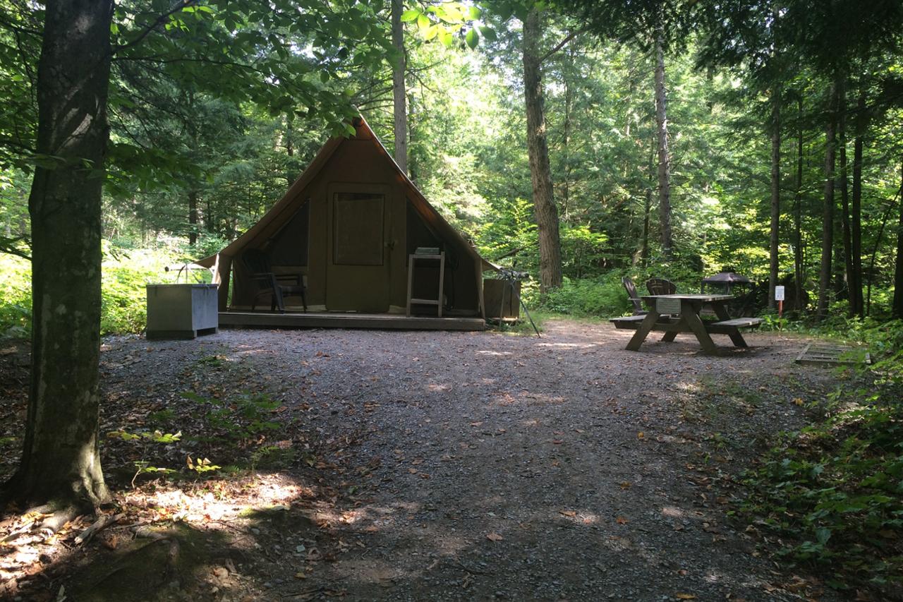 Mésange #4 - Prêt-à-camper Traditionnel - Parc national de la Yamaska ...